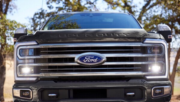 2024 Ford Super Duty Pickup Truck - Features | Ford Pro