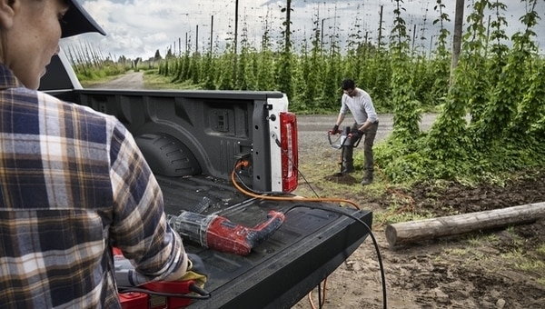 Ford Super Duty 2026 for Fleets | Ford Pro Canada