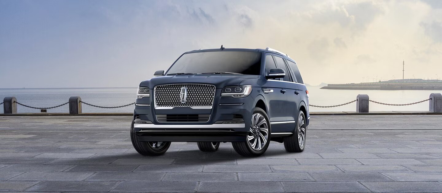 2025 Lincoln Navigator Reserve Fleet SUV | Ford Pro