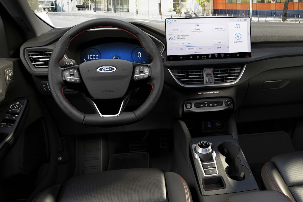 2025 Ford Escape ST-Line Fleet SUV | Ford Pro