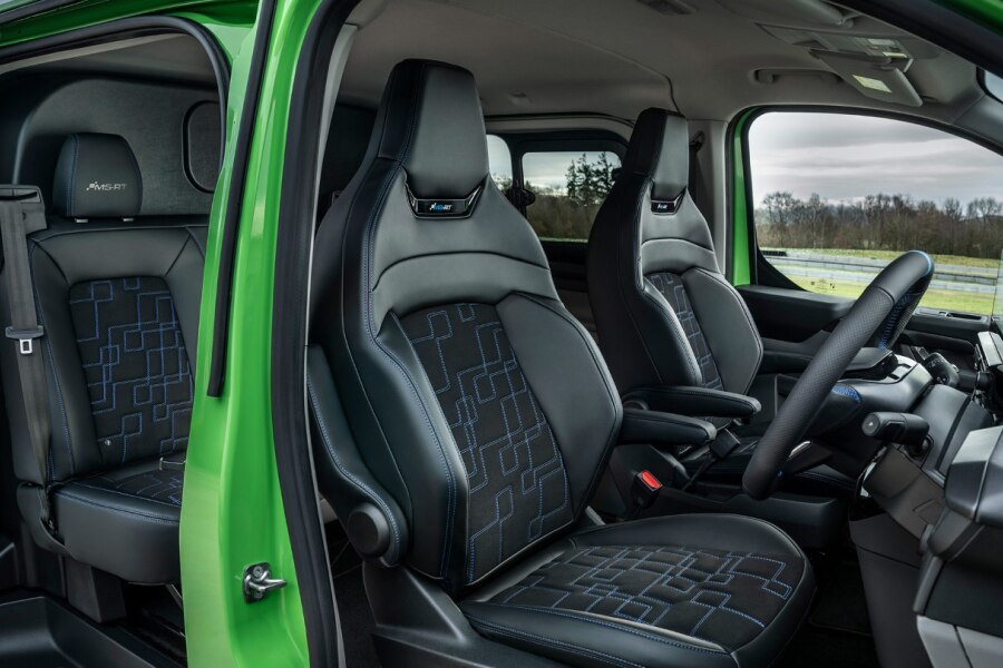 Ford Transit Custom MS-RT Fleet Van | Ford Pro™ UK