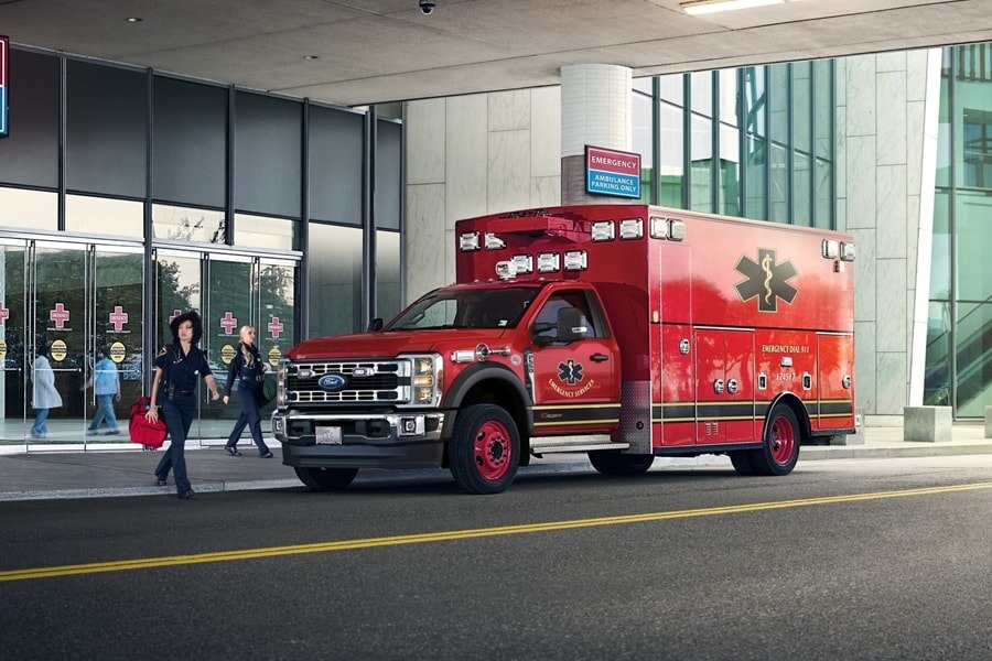 2024 Ford Super Duty Chassis Cab | Ford Pro™