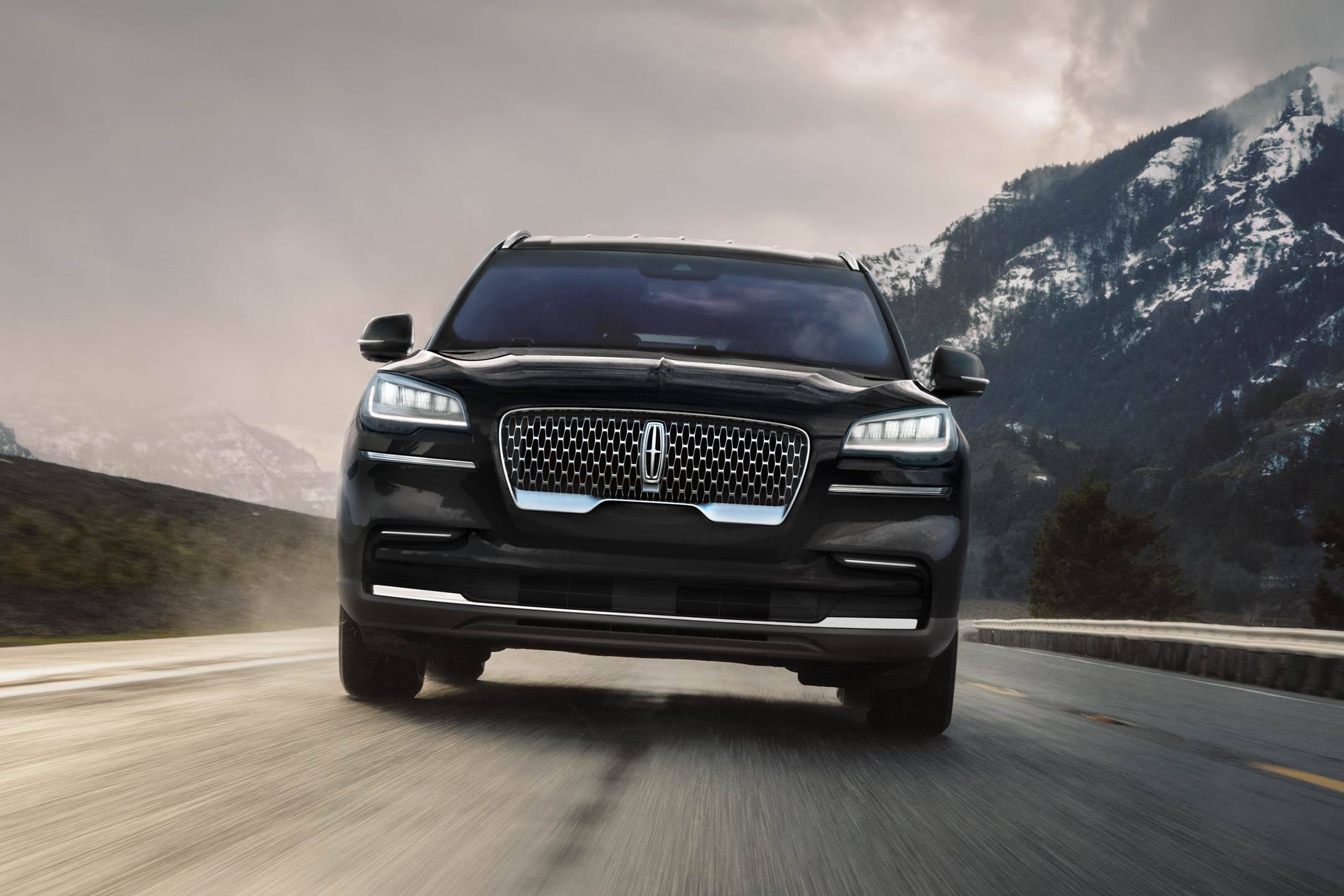 2023 Lincoln Aviator Standard Fleet SUV | Ford Pro™