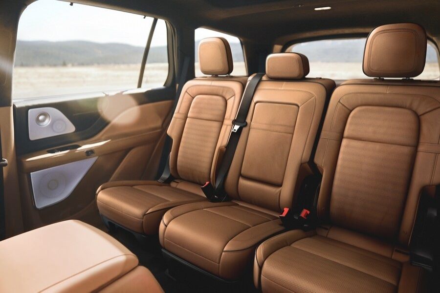 2023 Lincoln Aviator Fleet SUV | Ford Pro™