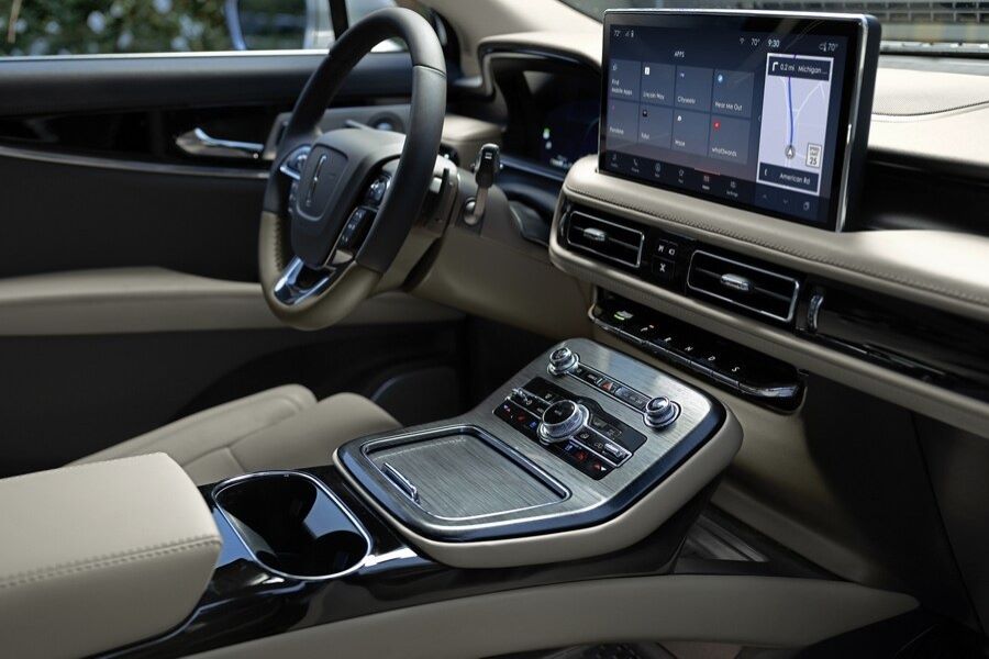 2023 Lincoln Nautilus Fleet SUV | Ford Pro™