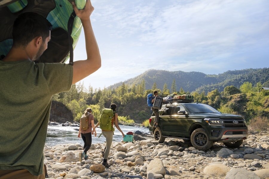 2023 Ford Expedition Fleet SUV - Features | Ford Pro™