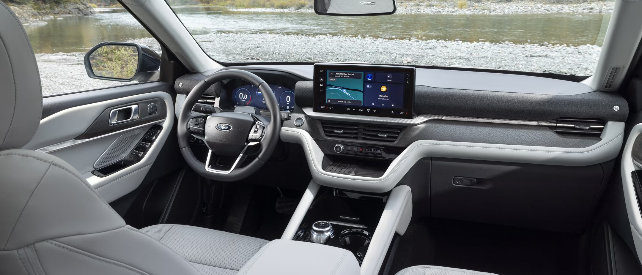 2025 Ford Explorer Fleet SUV | Ford Pro™