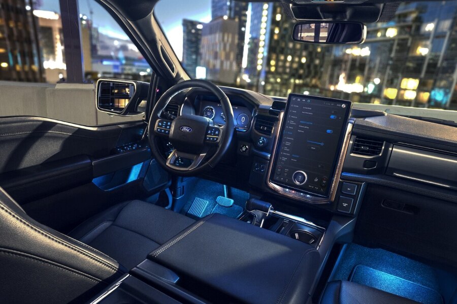 2024 Ford F-150 Lightning Electric Truck - Photo Gallery | Ford Pro™